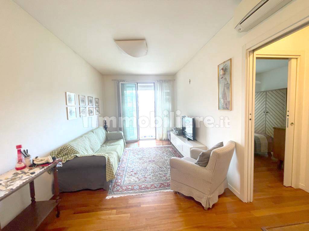 Trilocale viale Armando Diaz, Paese, Riccione