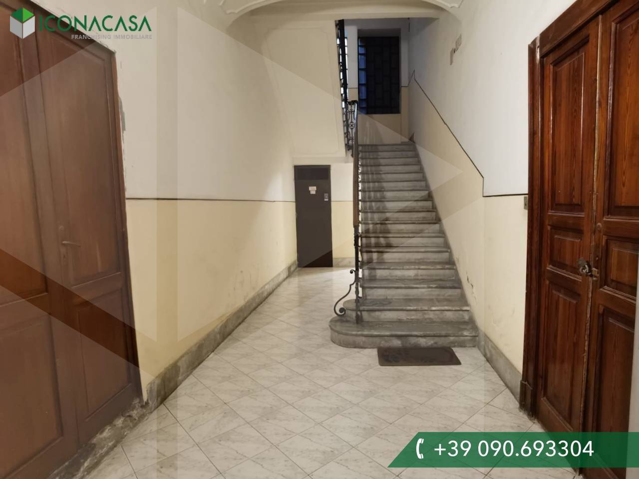 Quadrilocale via dei Verdi 33, Centro Storico, Messina