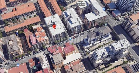 Quadrilocale da ristrutturare, secondo piano, Panebianco - Tribunale, Cosenza