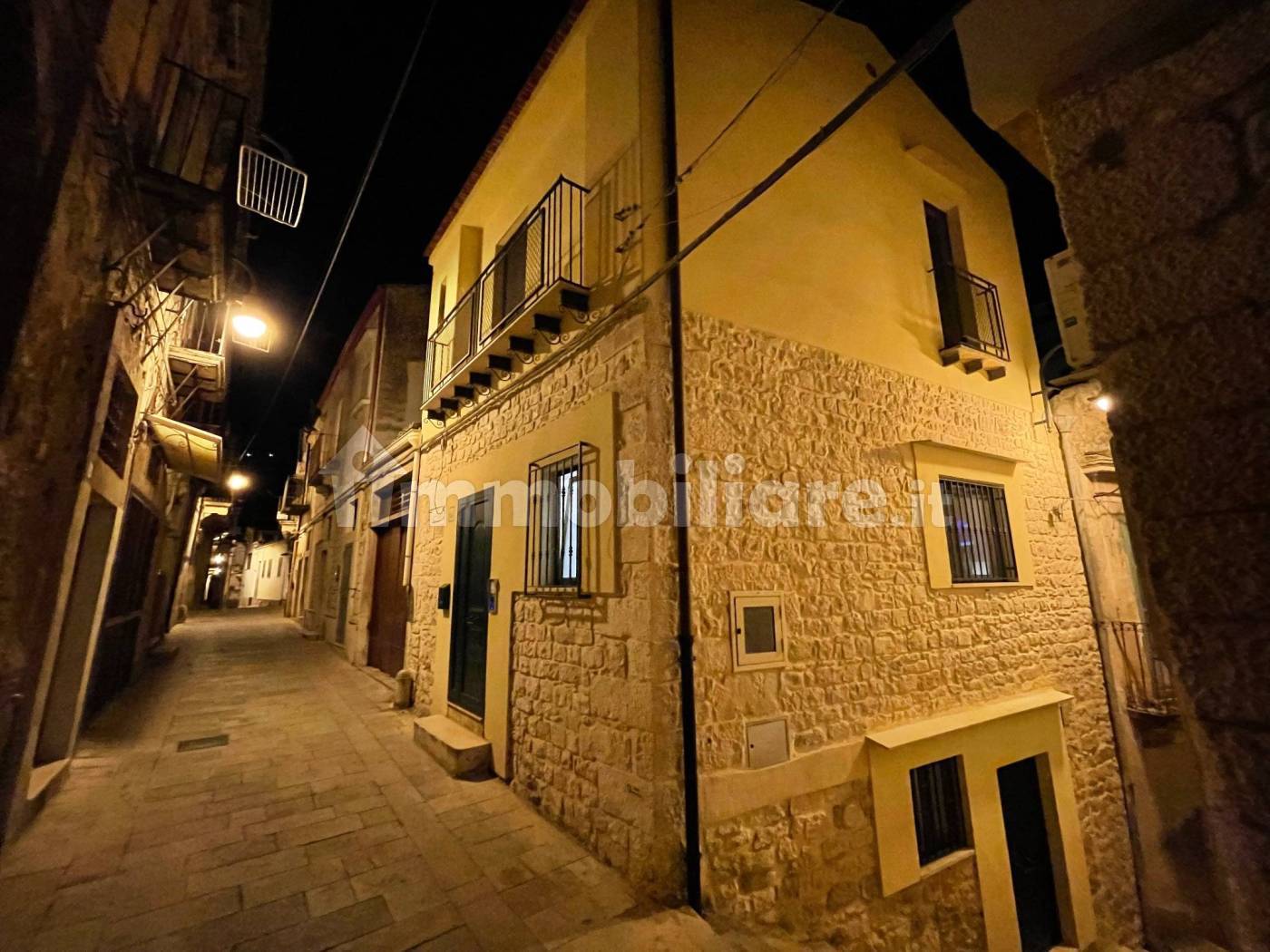 Trilocale via Silvio Pellico, Centro, Modica