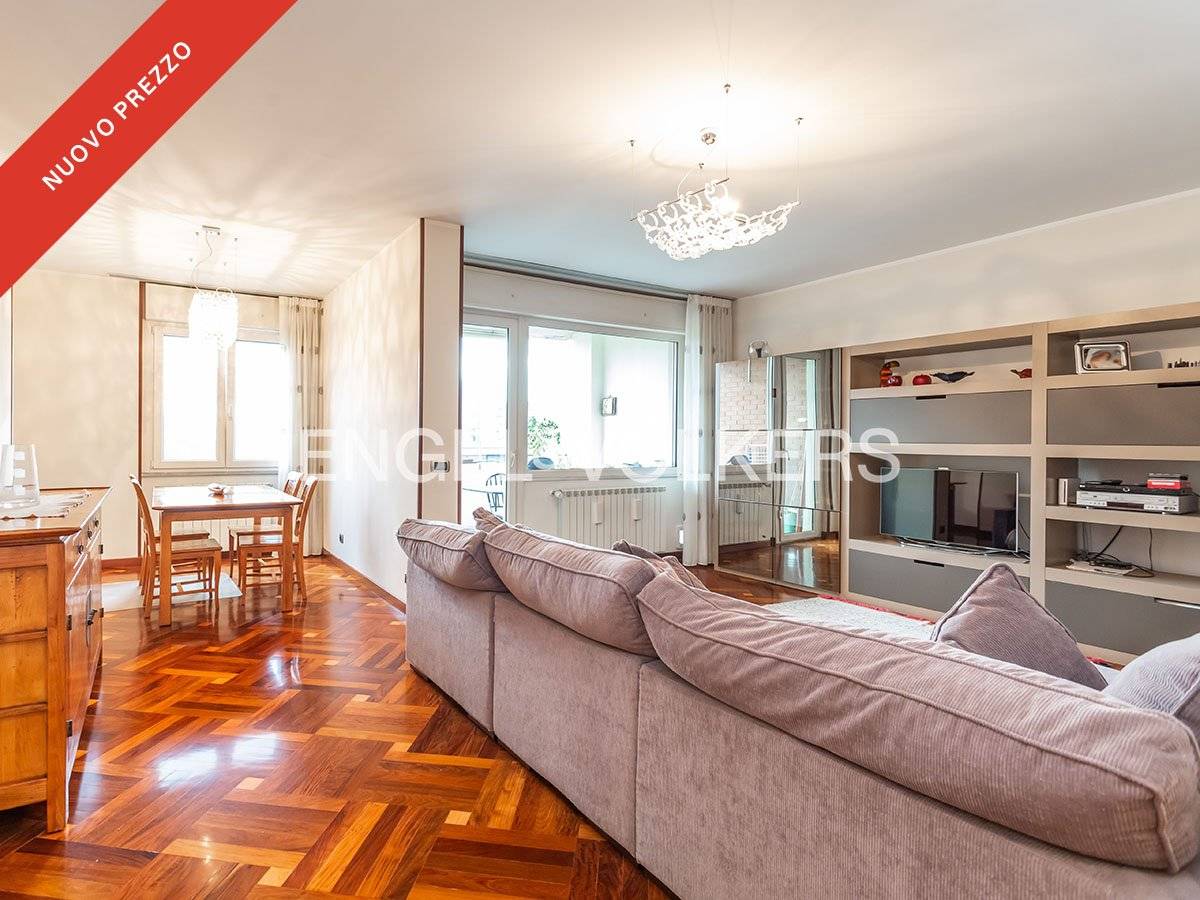 Appartamento via Fiume Bianco, Torrino, Roma