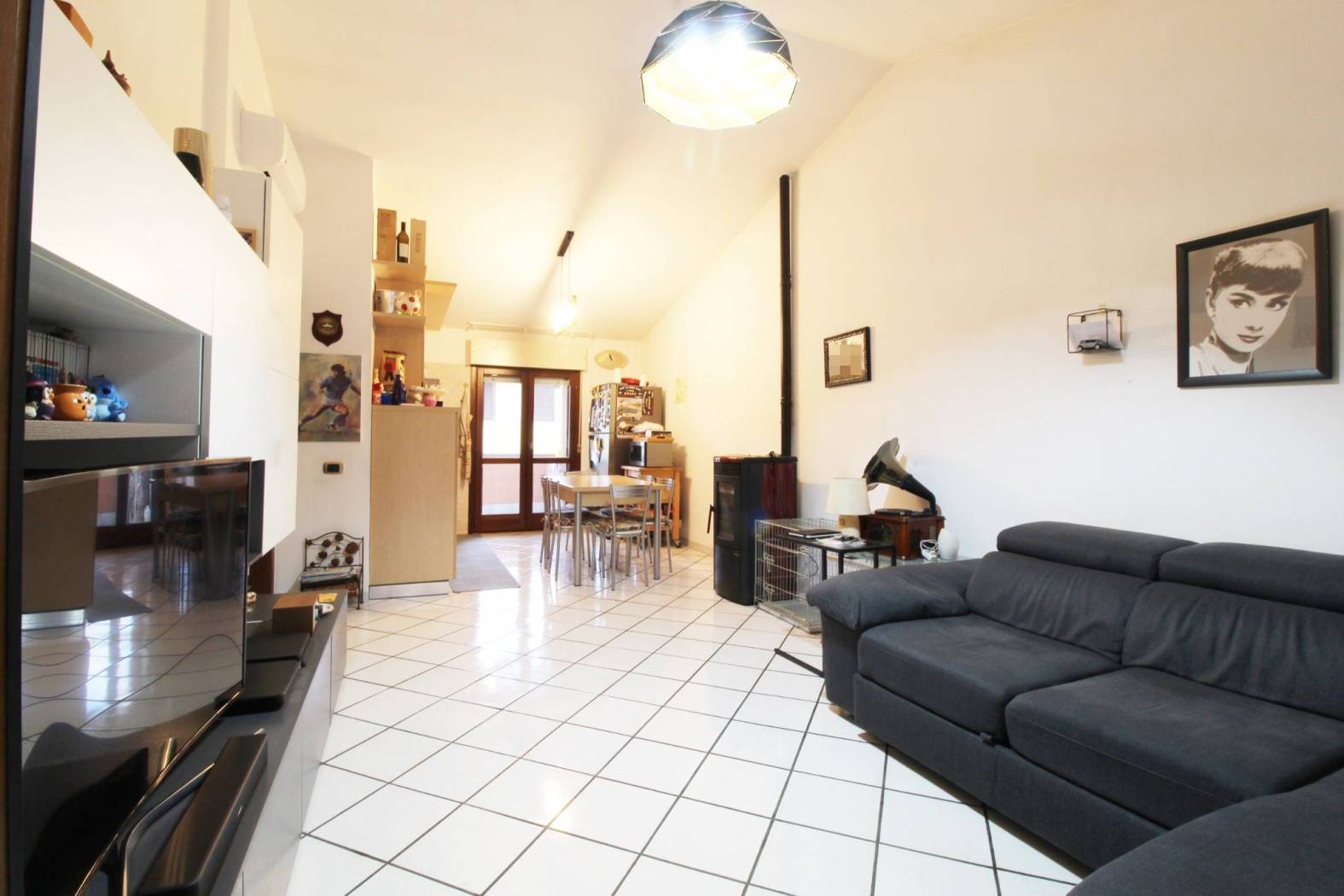 Quadrilocale via Regina Elena, Sestu