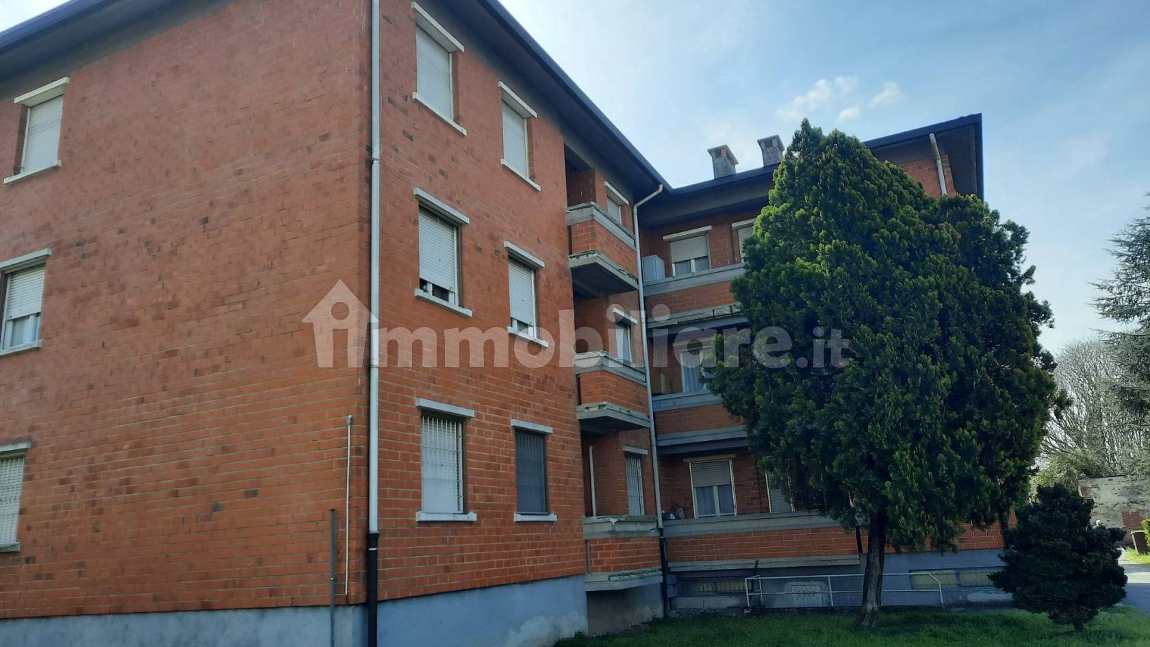 Quadrilocale buono stato, terzo piano, Centro, Merlino