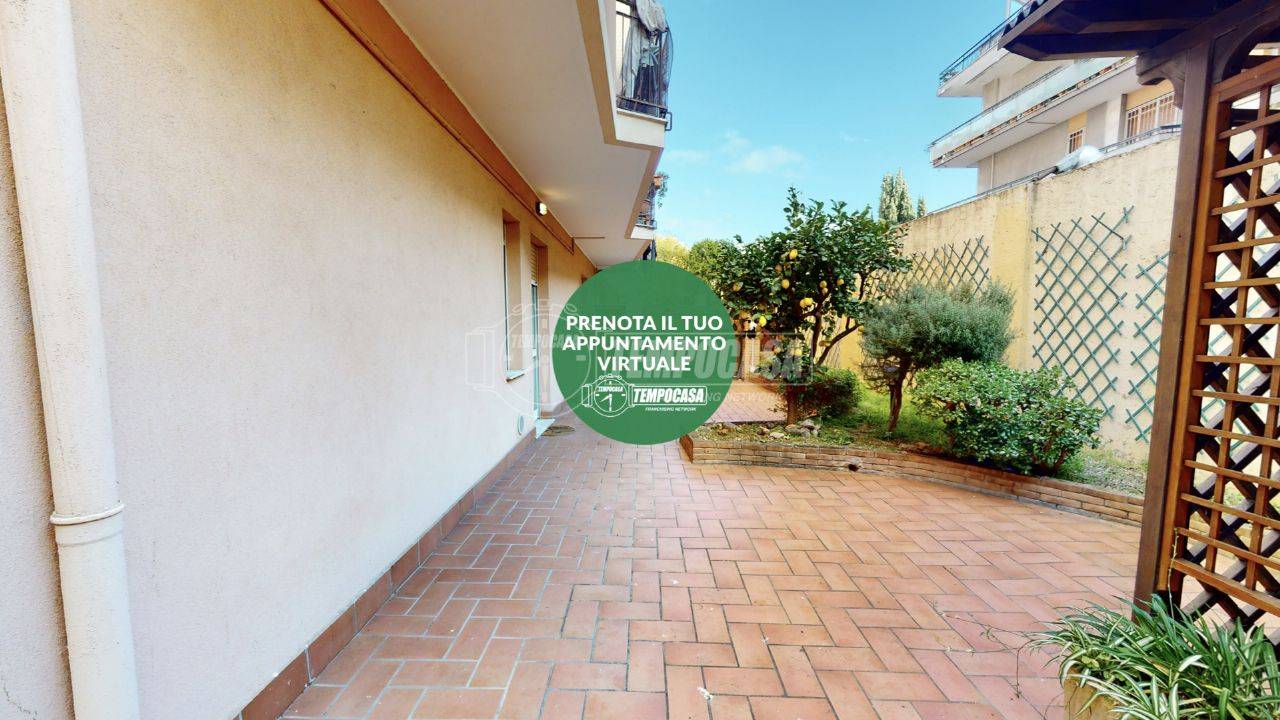 Trilocale via Gioacchino Rossini 7, Centro, Loano