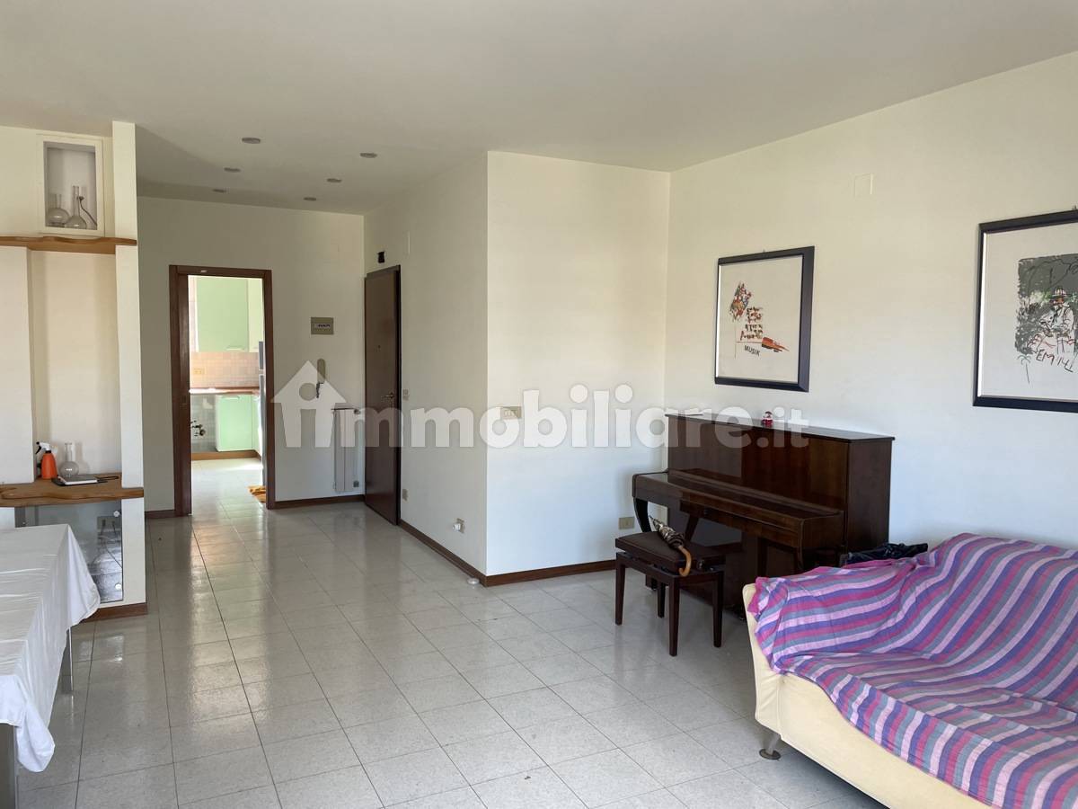 Quadrilocale Strada Vecchia della Madonna, 43, Colli Innamorati - Madonna, Pescara