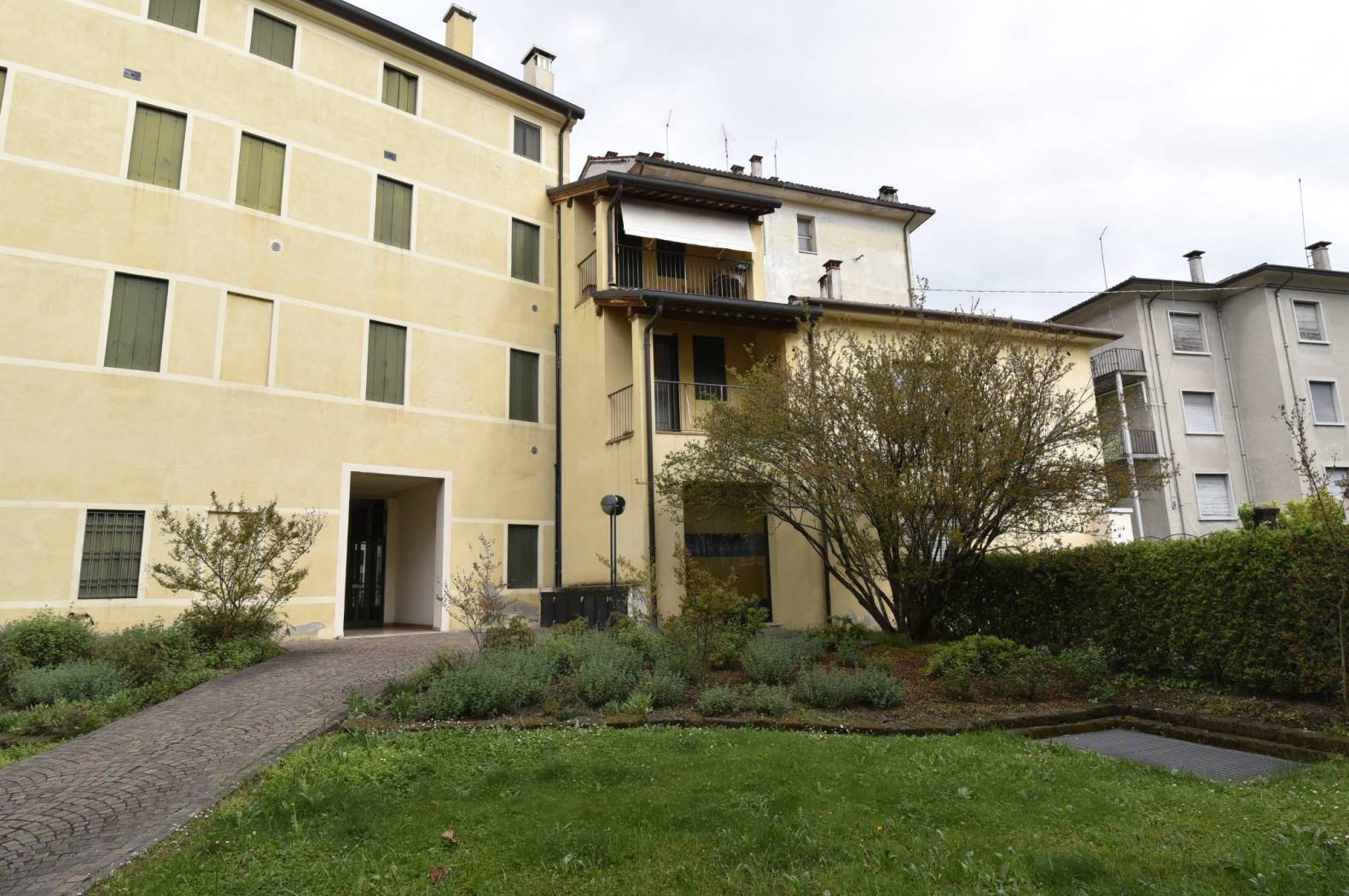 Trilocale via Remondini 1, Centro, Bassano del Grappa