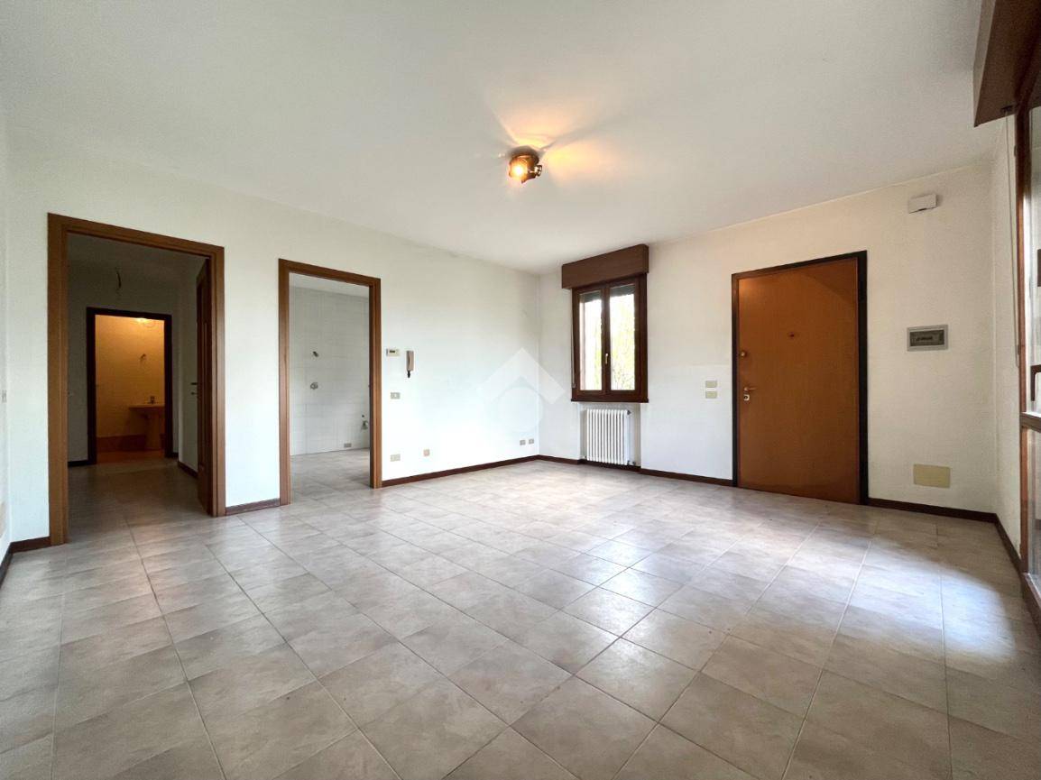 Appartamento buono stato, primo piano, Camin, Padova