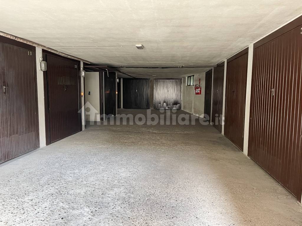 Garage - Box in Vendita