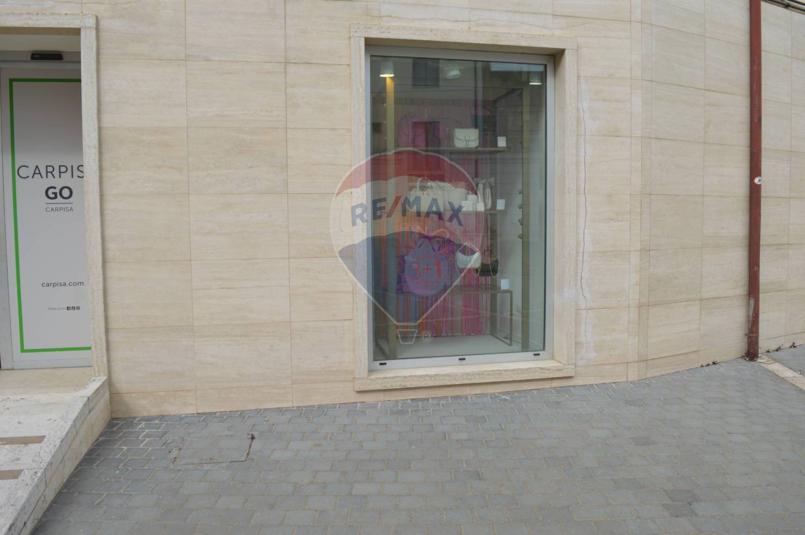 Negozio - Locale commerciale in Vendita