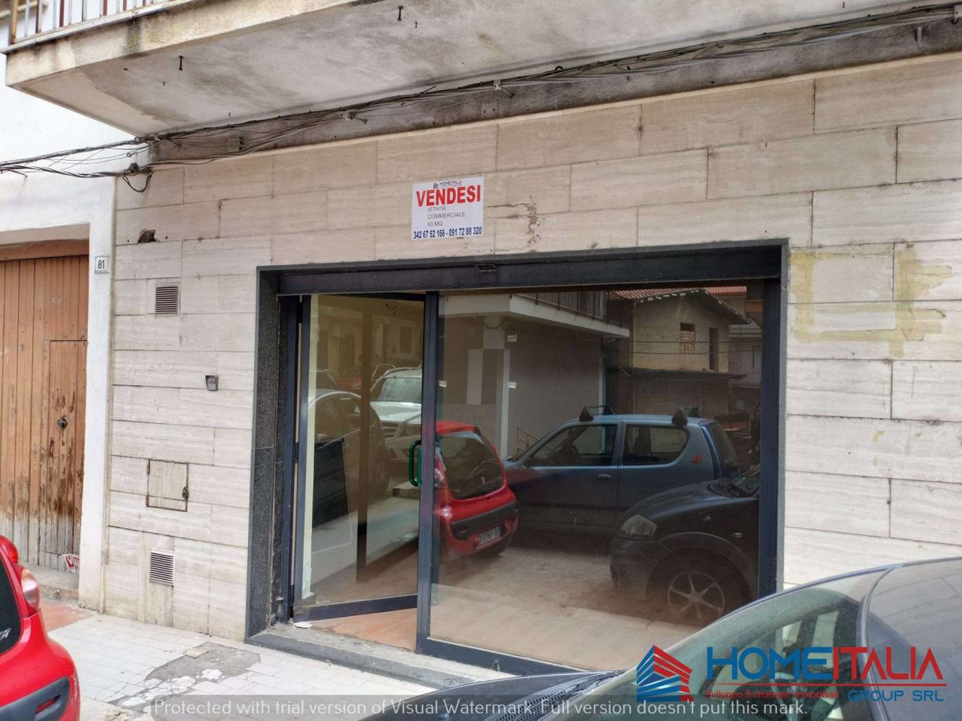 Locale commerciale in Vendita