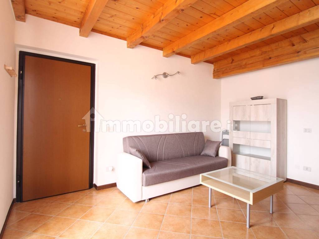 Vendita Appartamento Cerete. Bilocale in via Laura Ferri. Ottimo stato ...