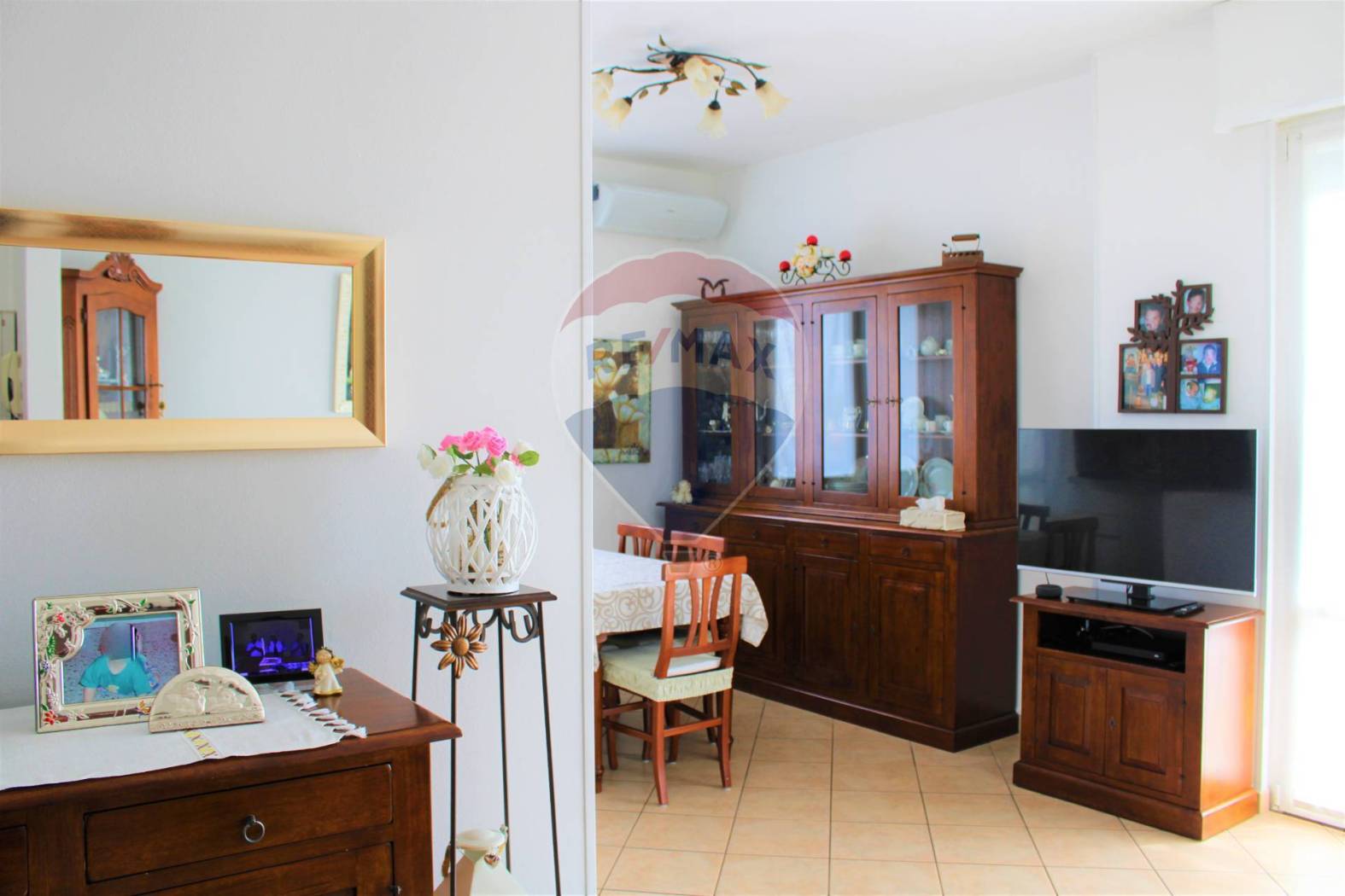 Trilocale via A  De Gasperi 33, Centro, Ferno