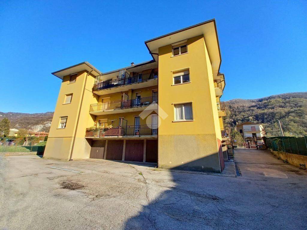 Bilocale via Aldo Moro 4, Osigo, Valbrona