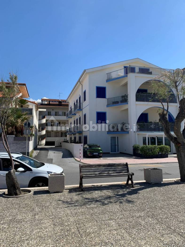 Garage - Box in Vendita