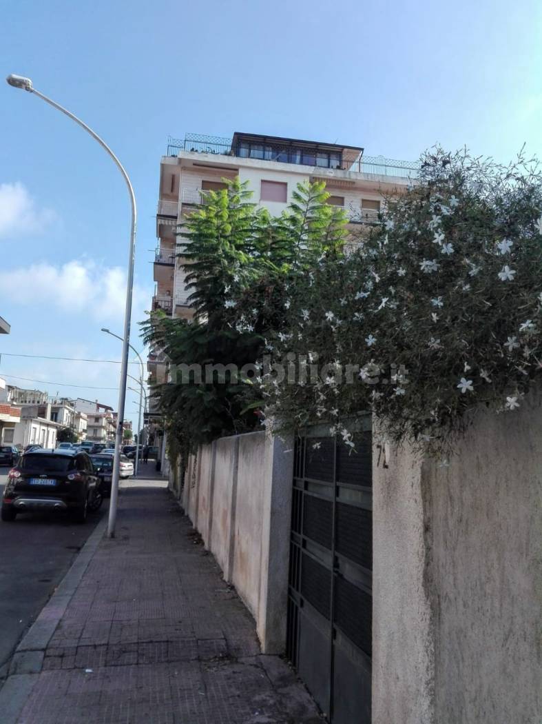 Trilocale via 24 Maggio 80, Centro, Bovalino