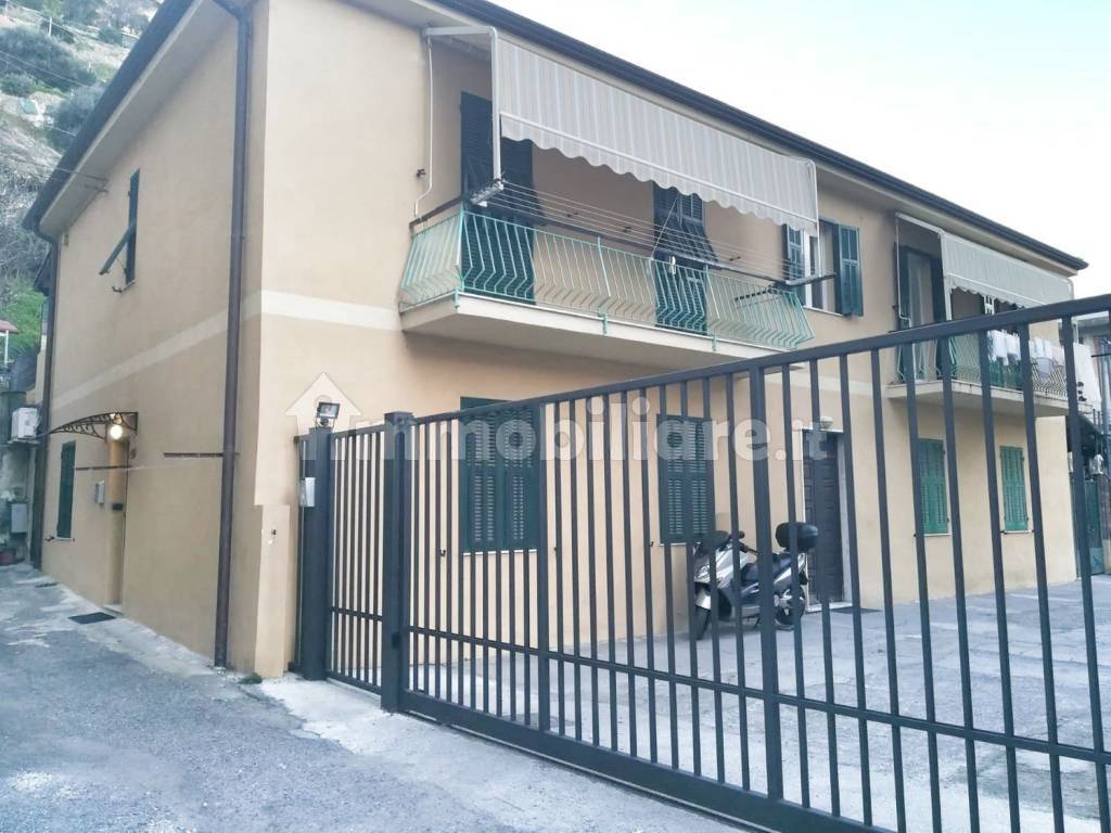 Vendita Appartamento Ventimiglia. Quadrilocale, Buono stato, posto auto ...