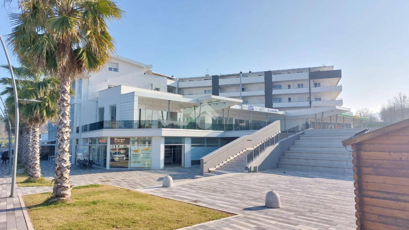 Trilocale via Vestina a Mare, Cappelle sul Tavo