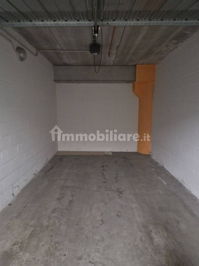 Garage - Box in Vendita