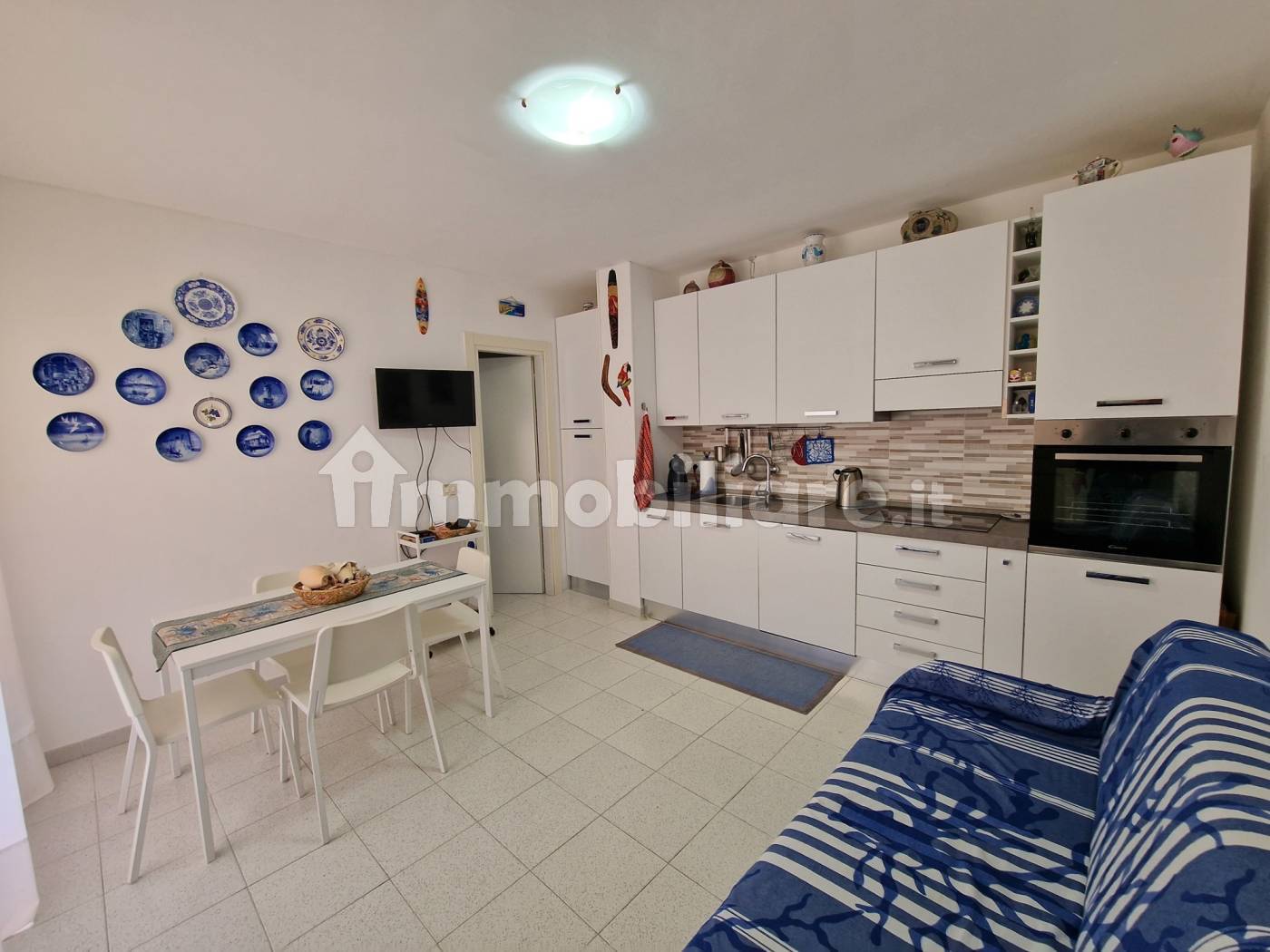 Trilocale via Umbria, Lu Bagnu, Castelsardo