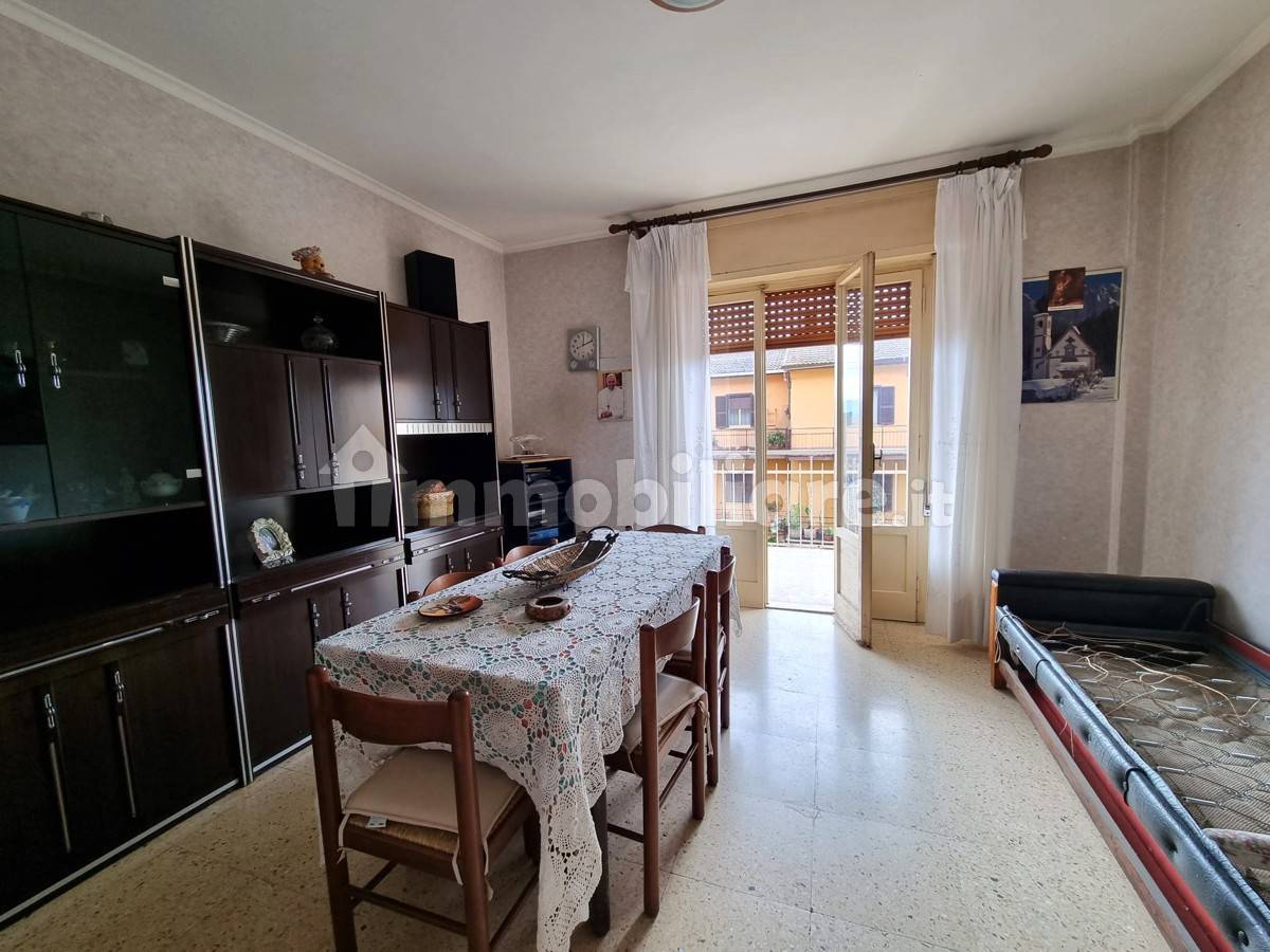 Appartamento via san michele, 20, Stimigliano Scalo, Stimigliano