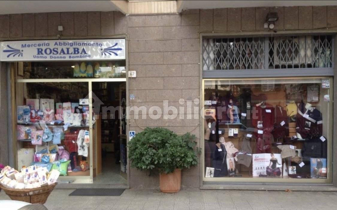 Merceria in Vendita