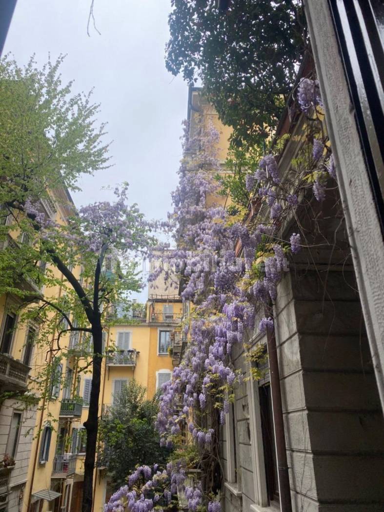 Trilocale da ristrutturare, primo piano, Vincenzo Monti, Milano
