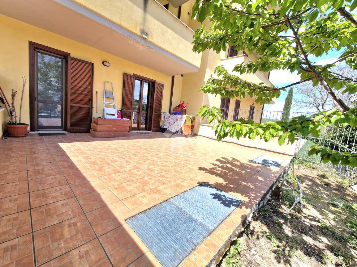 Trilocale via Eugenio Curiel, Baiano, San Martino in Trignano, Spoleto