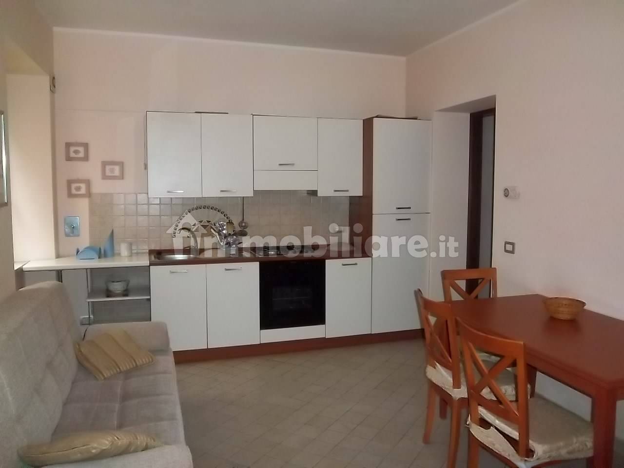 Bilocale ottimo stato, su più livelli, Centro, Sora