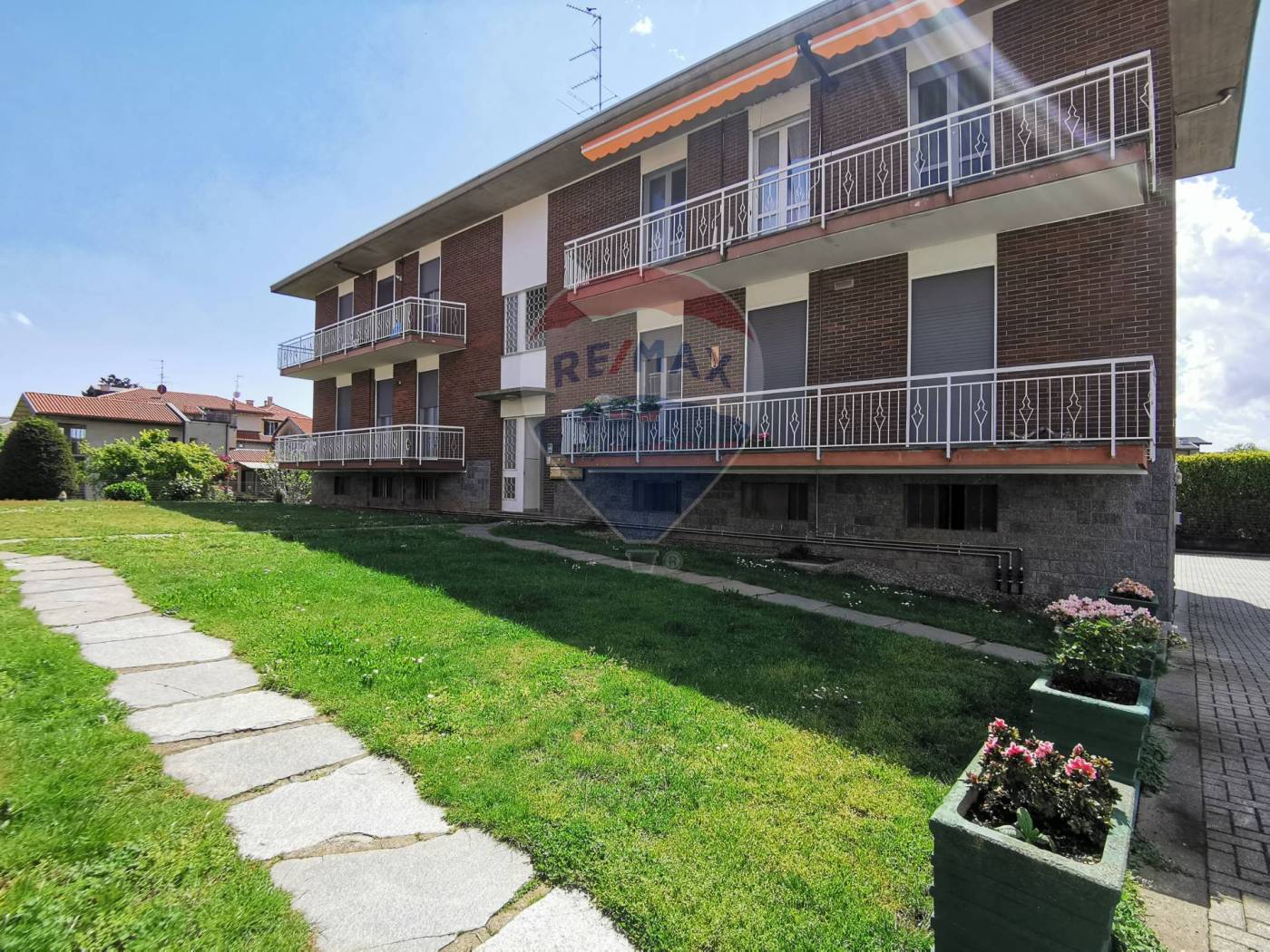 Bilocale via fiorita 20, Candelo