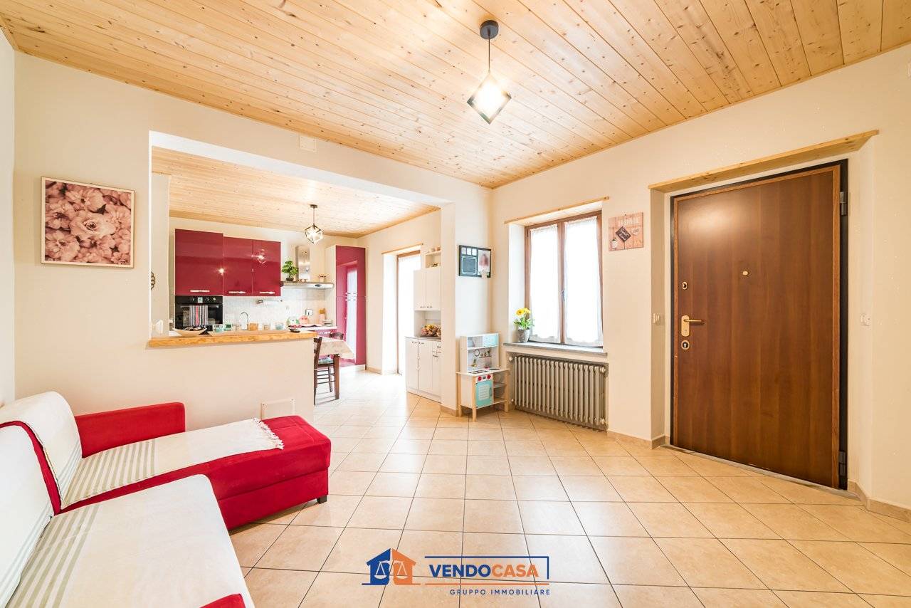 Appartamento via Saluzzo 11, Centro, Casalgrasso