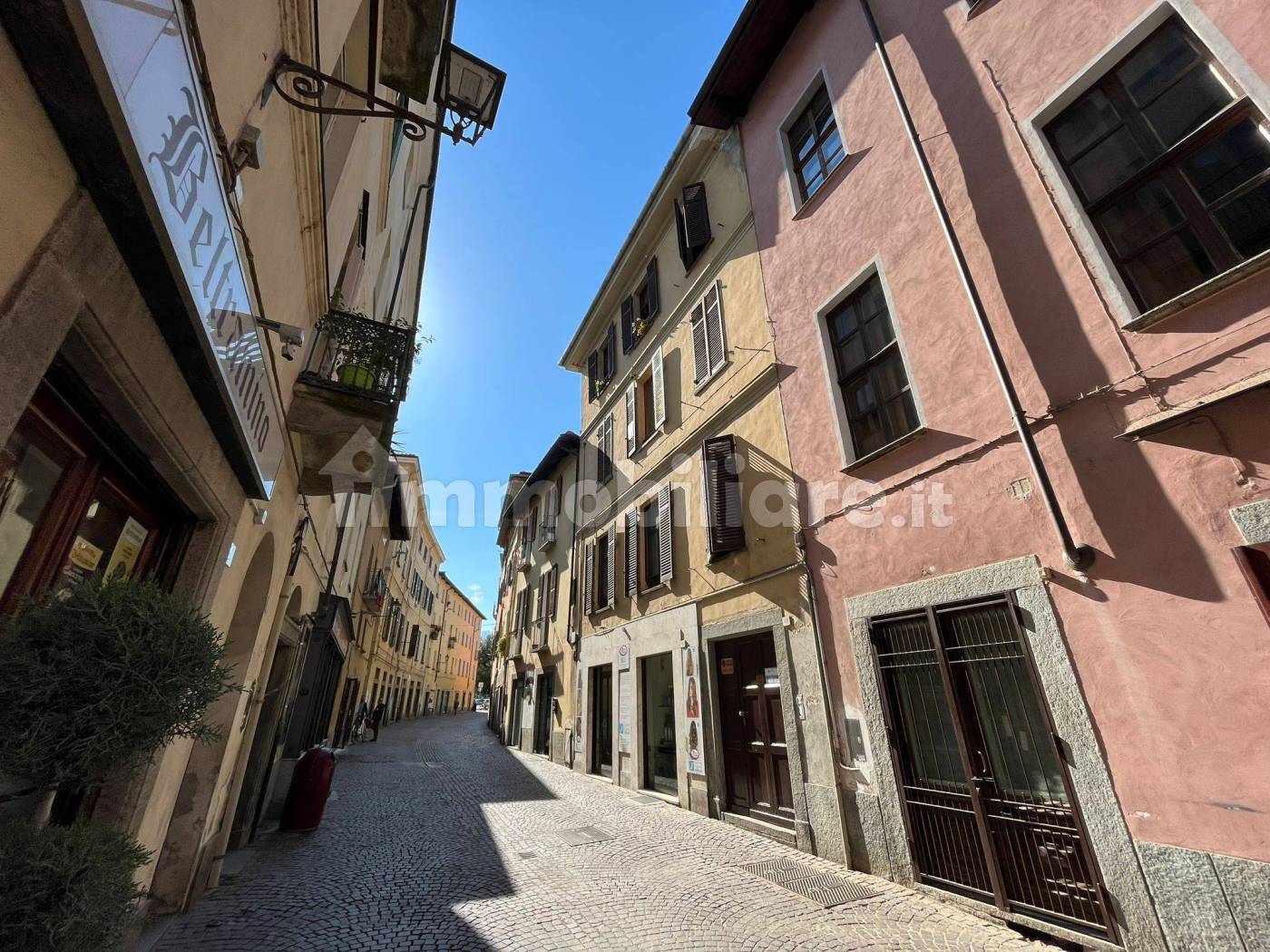 Trilocale via Trento, Centro Storico, Pinerolo
