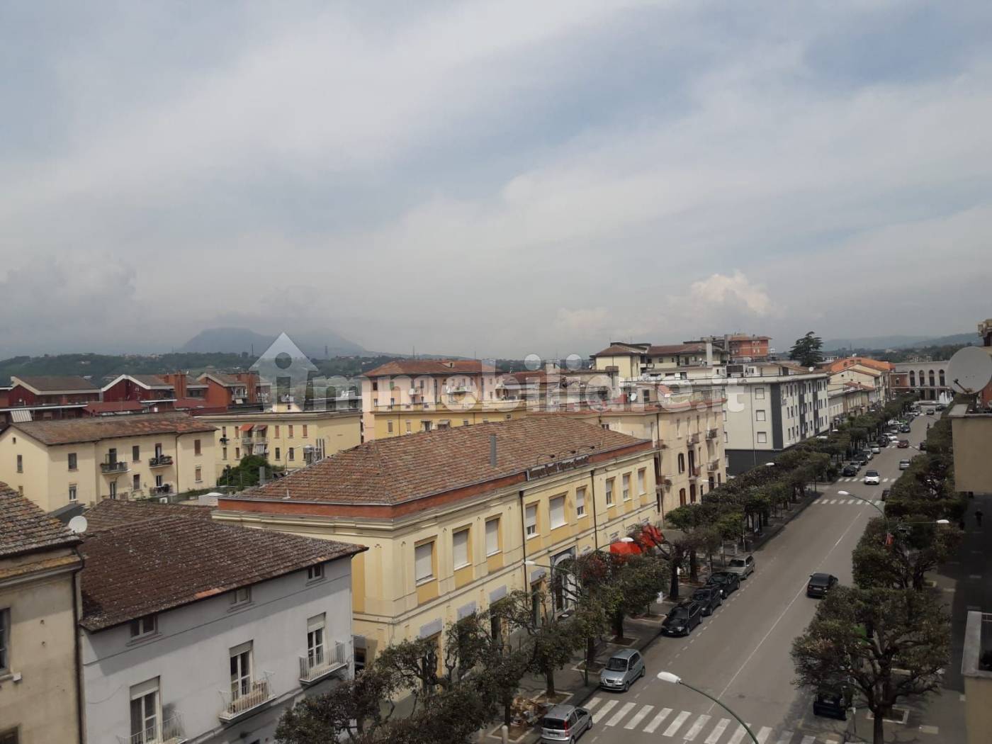 Trilocale via Leonardo Bianchi, Centro, Benevento