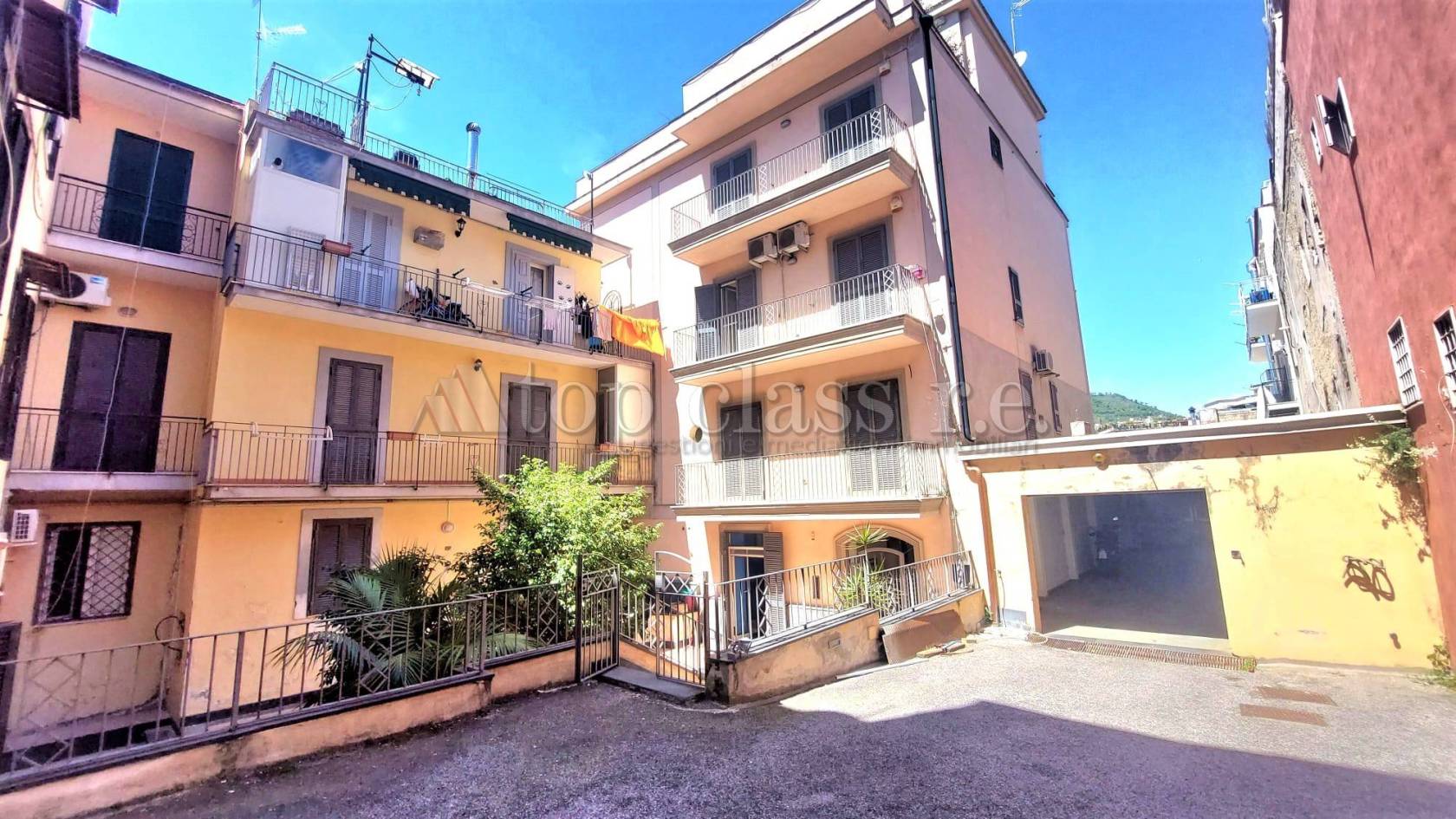 Bilocale via Marino Boffa, Porto, Pozzuoli