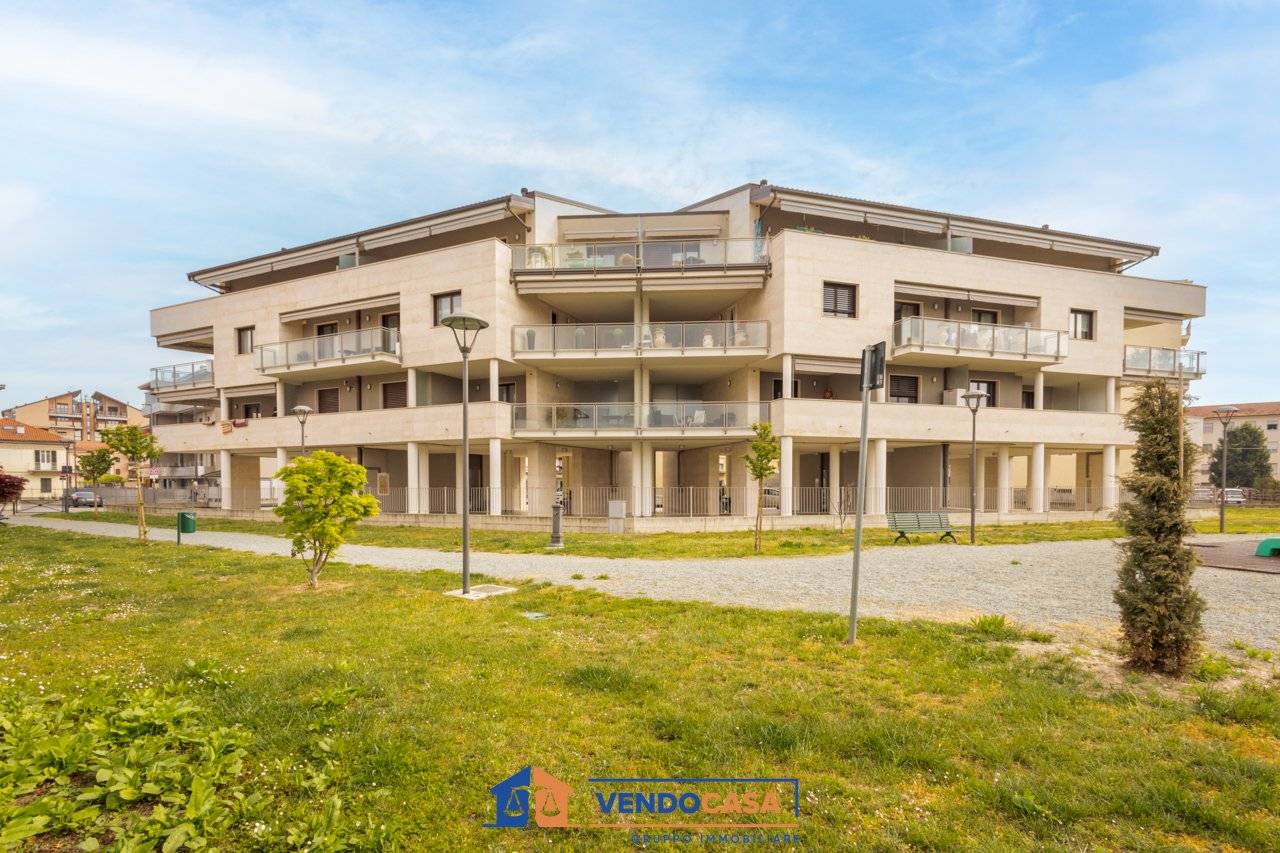 Trilocale via Paolo Dovo 29/A, Centro, Savigliano