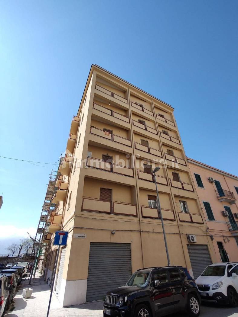 Quadrilocale via Tommaso Lo Cascio, Porto, Palermo