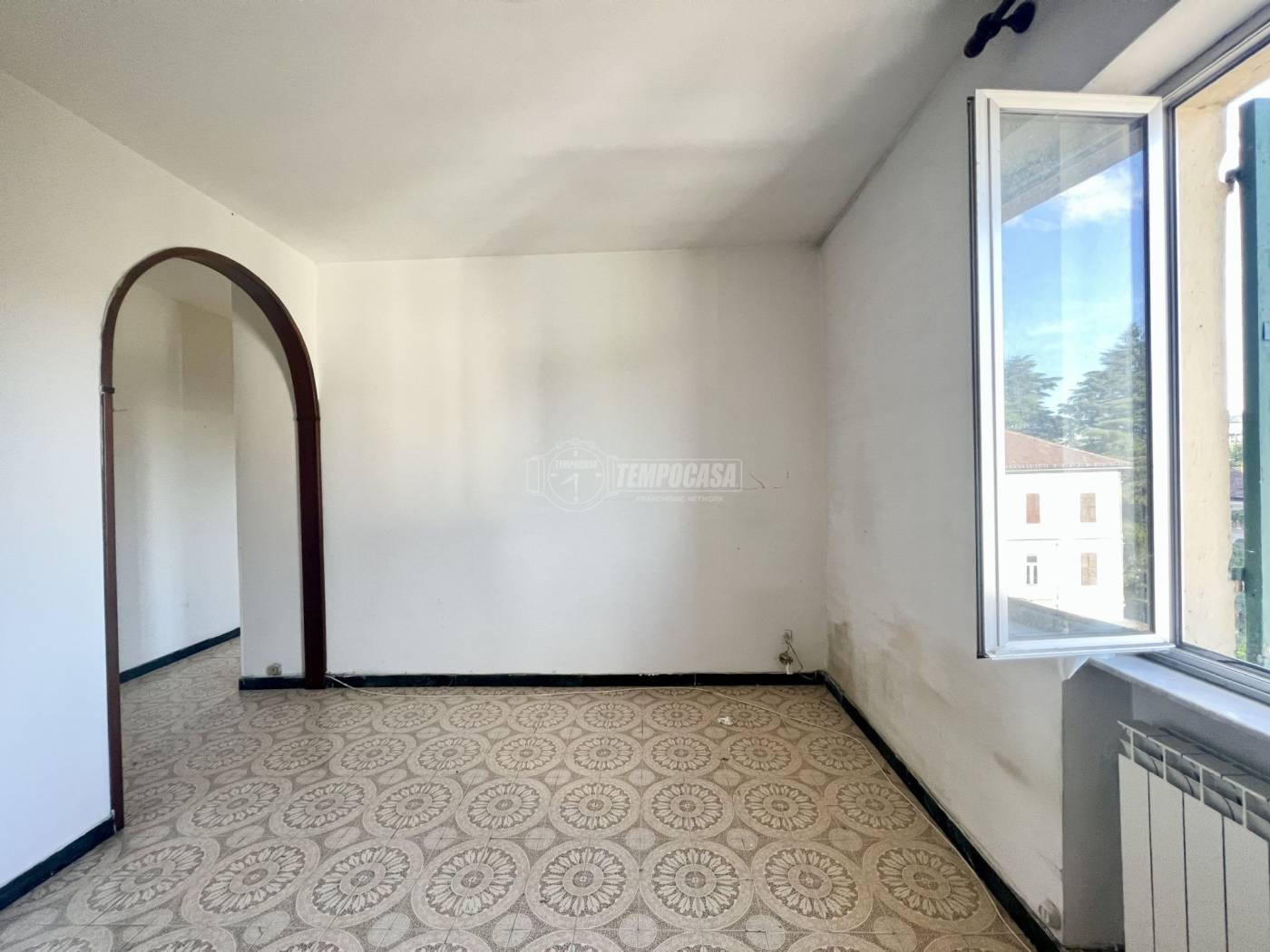 Quadrilocale via siri 12, Centro, Ovada