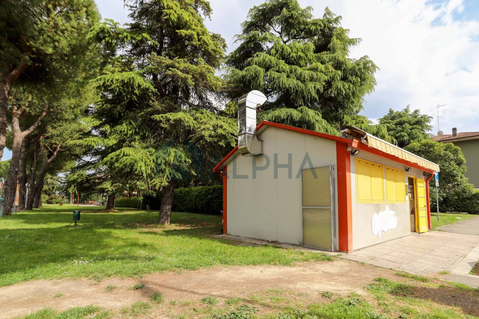 Attività commerciale in Vendita