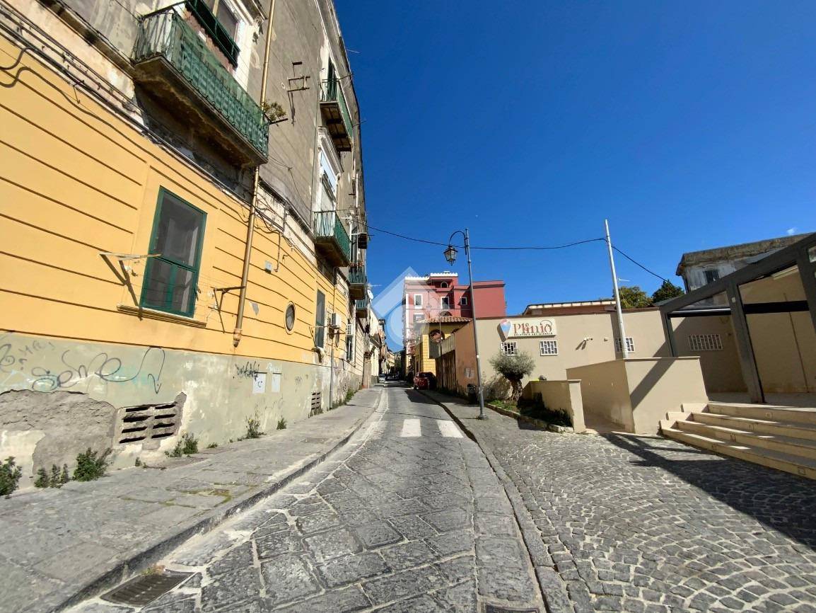 Trilocale via Enrico Pessina 4, San Giorgio a Cremano