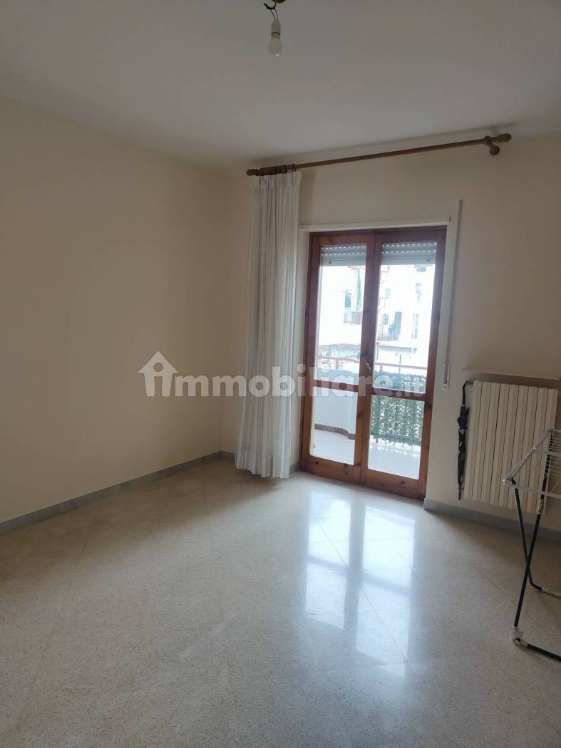 Trilocale via Ingegner Luigi Castellucci, Bisceglie