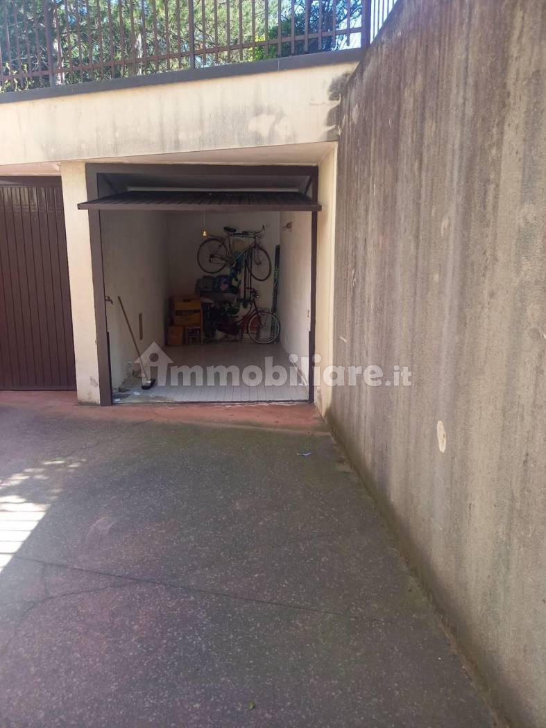 Garage - Box in Vendita