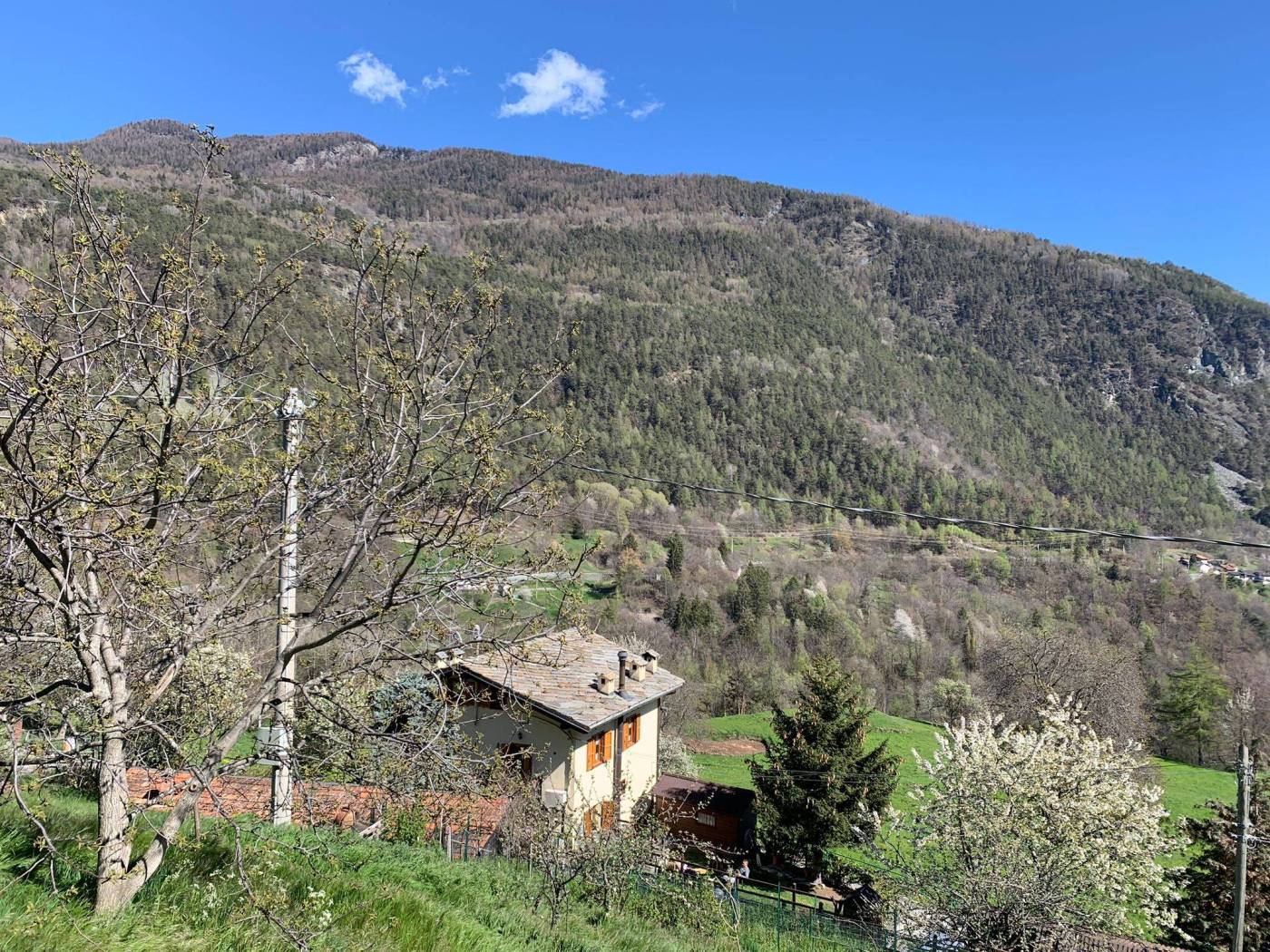 Trilocale frazione Cerian, Antey-Saint-Andrè