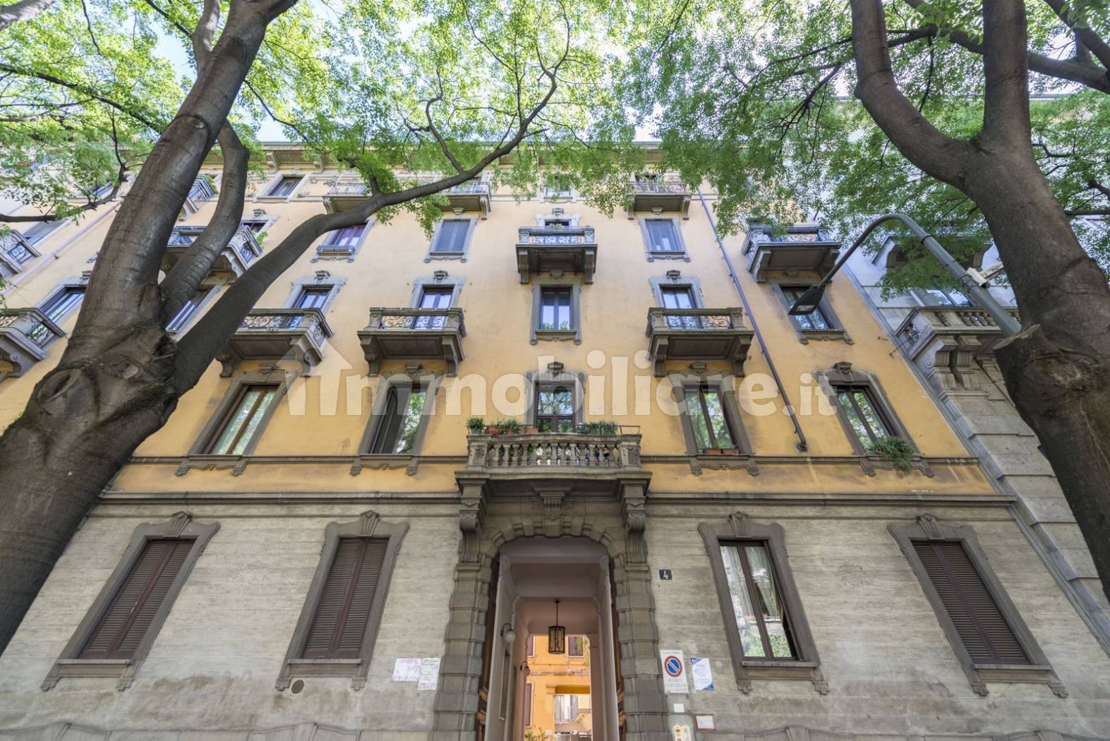 Bilocale via Bartolomeo Eustachi 4, Morgagni, Milano