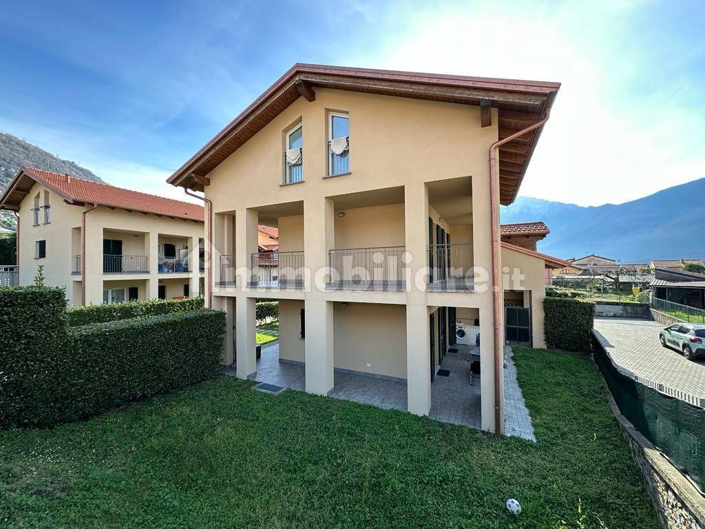 Appartamento via Casate 26, Gravedona, Gravedona ed Uniti