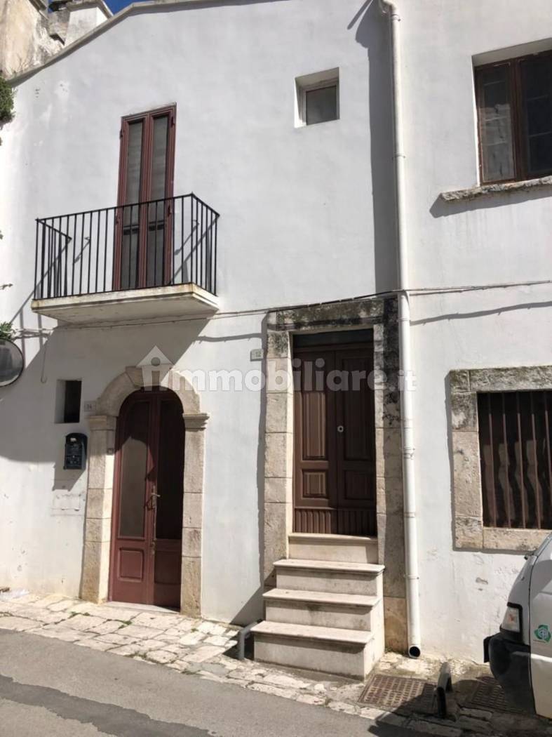 Appartamento da ristrutturare, primo piano, Ceglie Messapica