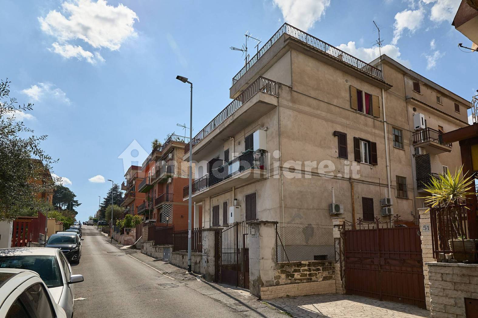 Bilocale via Giacomo Laurenzani 47, Torre Angela, Roma