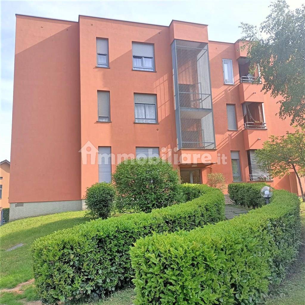 Trilocale piazza  San Giorgio, Valgreghentino