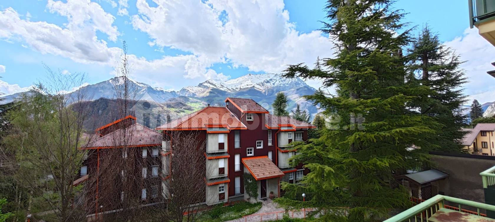 Bilocale via corsi, 20, Centro, Barzio