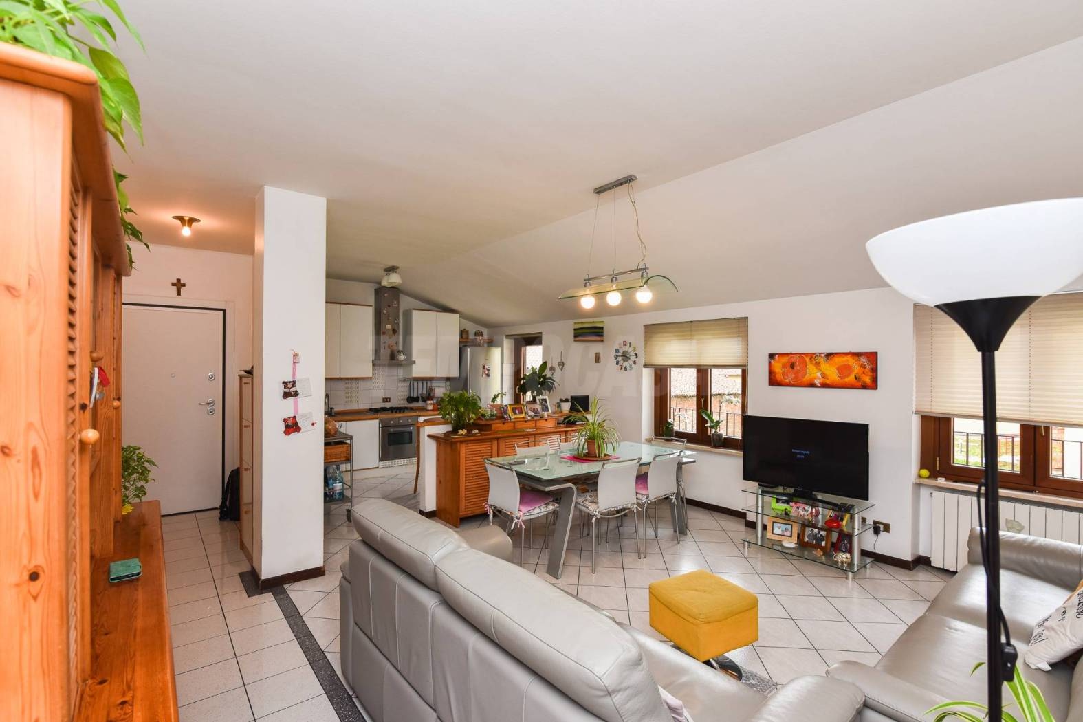 Trilocale via Menotti Morali 34, Centro, Capriate San Gervasio