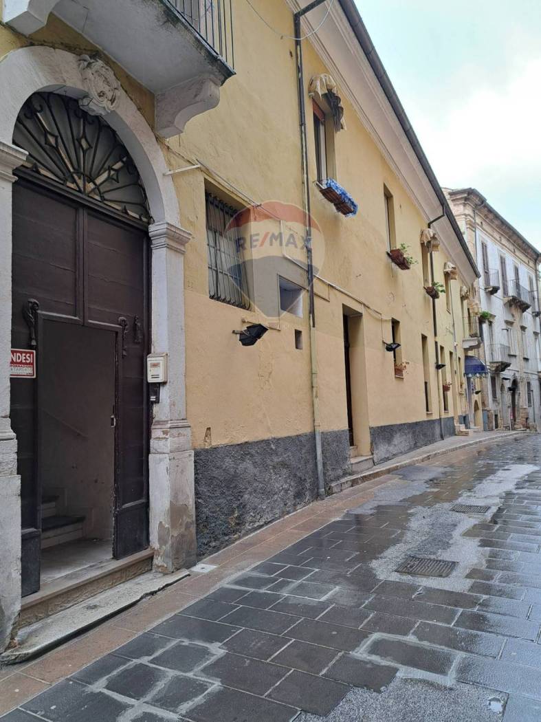 Appartamento via Ettore Fieramosca 22, Centro, Lanciano