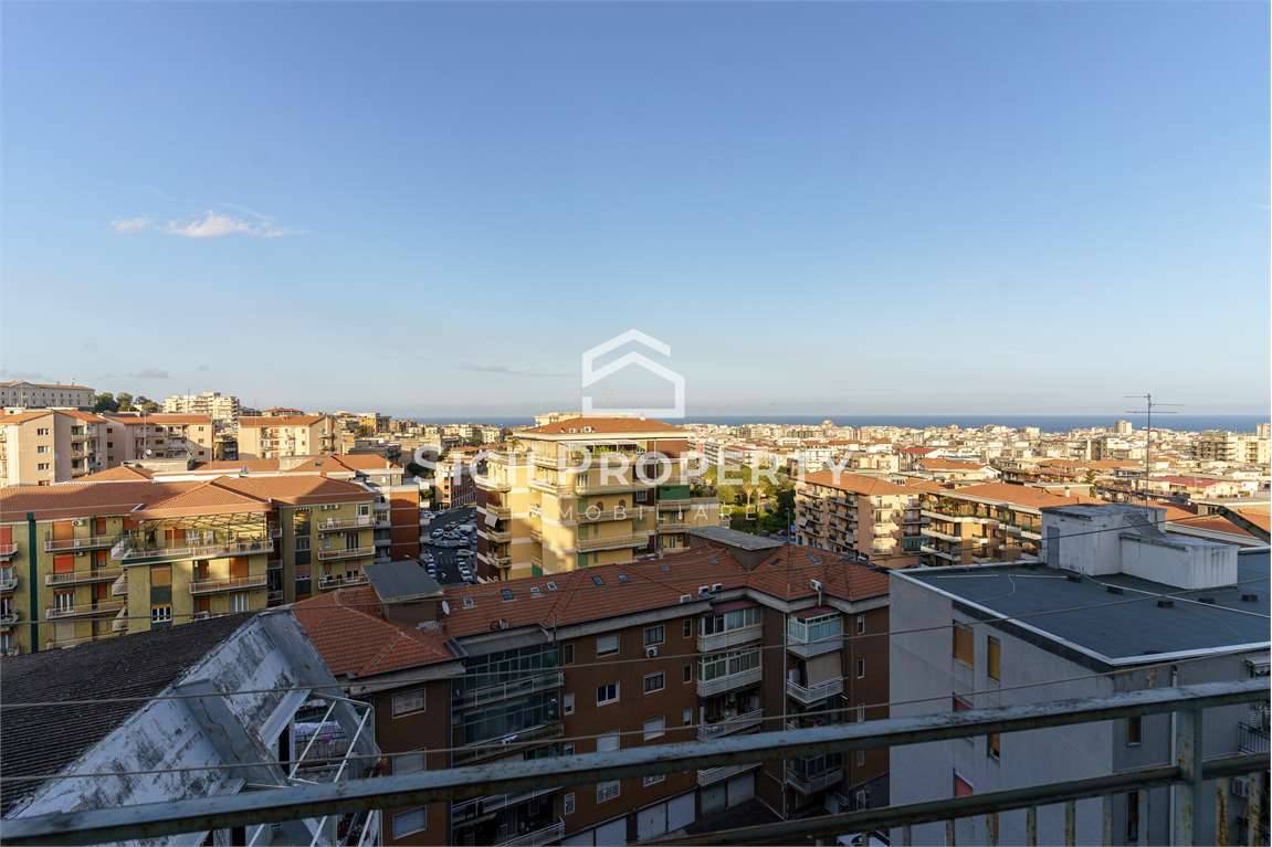 Quadrilocale via Caronda, Borgo, Catania